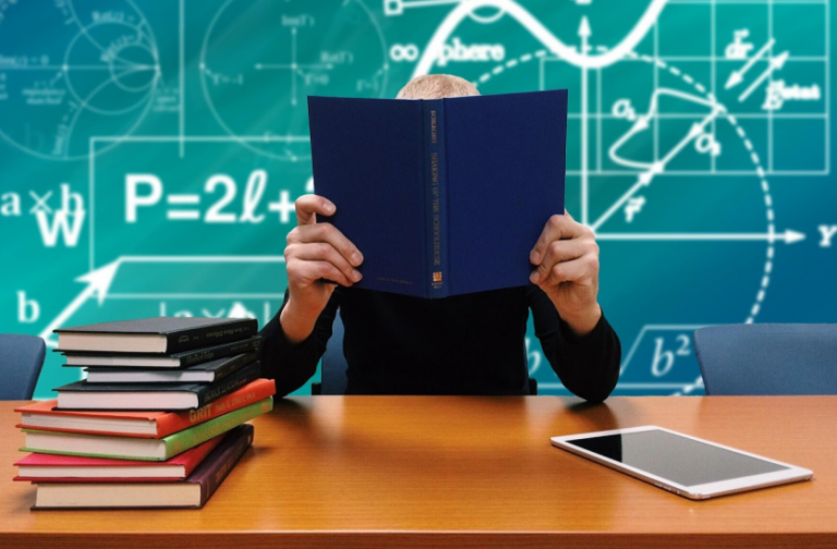 10 of the Best Free Windows 10 Apps for Teachers and Students